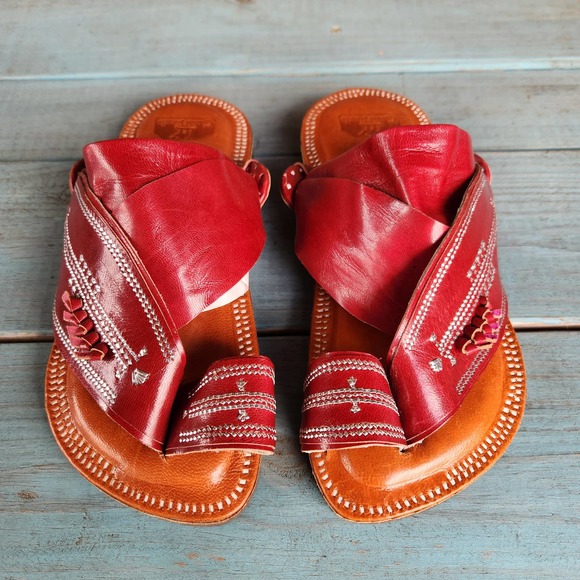 Camel Threads | Shoes | Saudi Madas Sandals Unisex M 9 W 1 Red Maroon ...